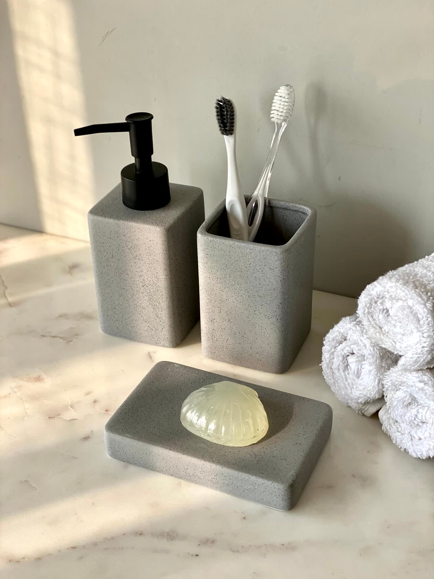 Slate Bathroom Set - Grey – Mason Home