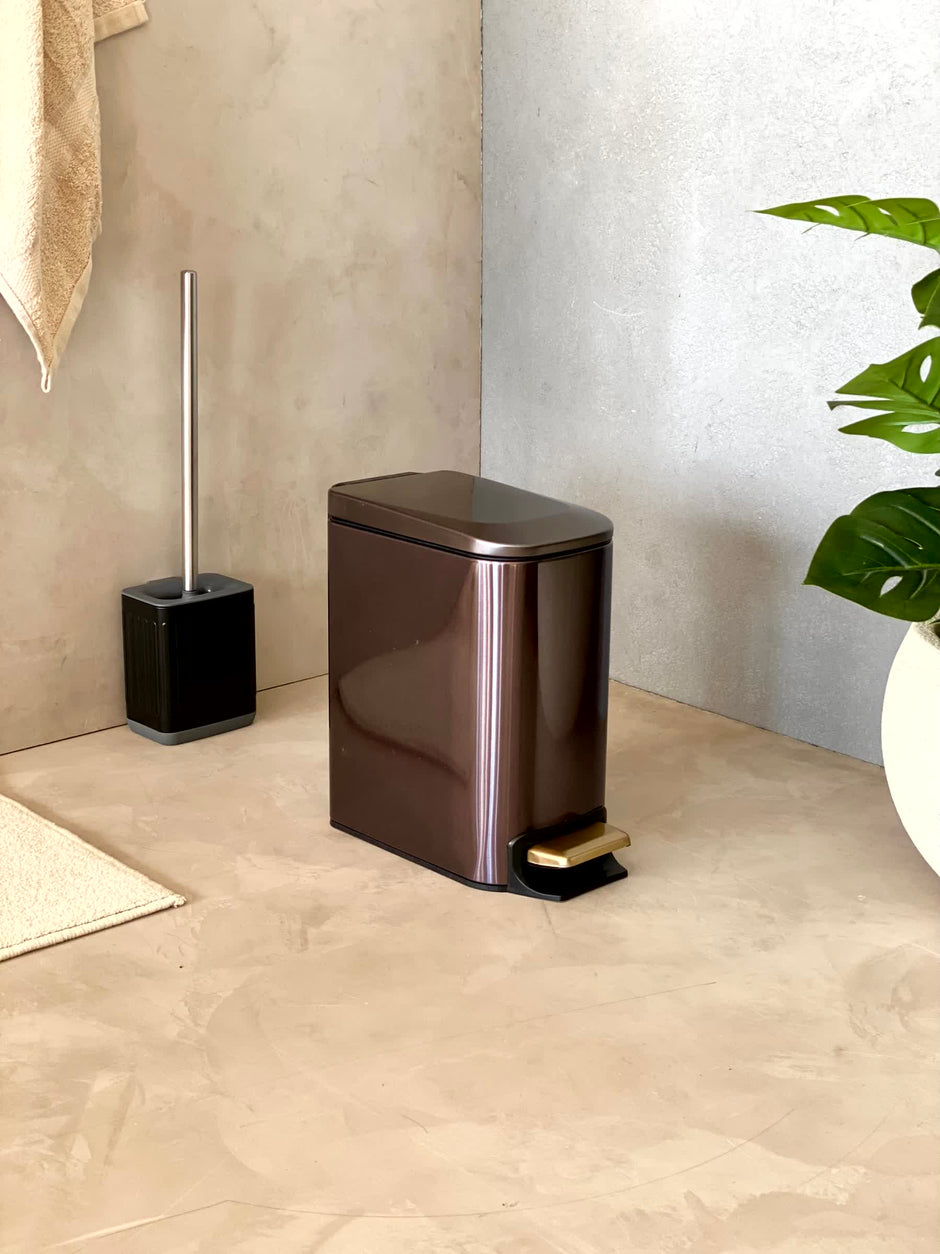 Dustbins – Mason Home