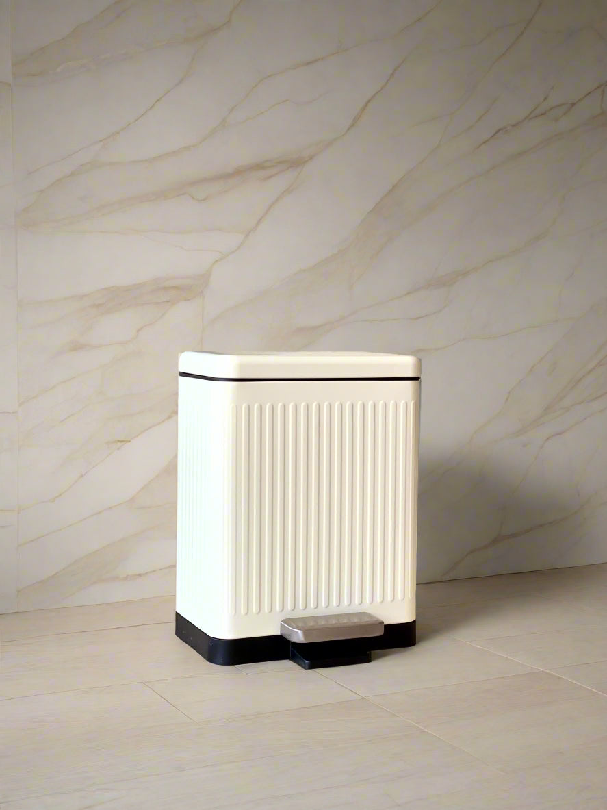 Dustbins – Mason Home