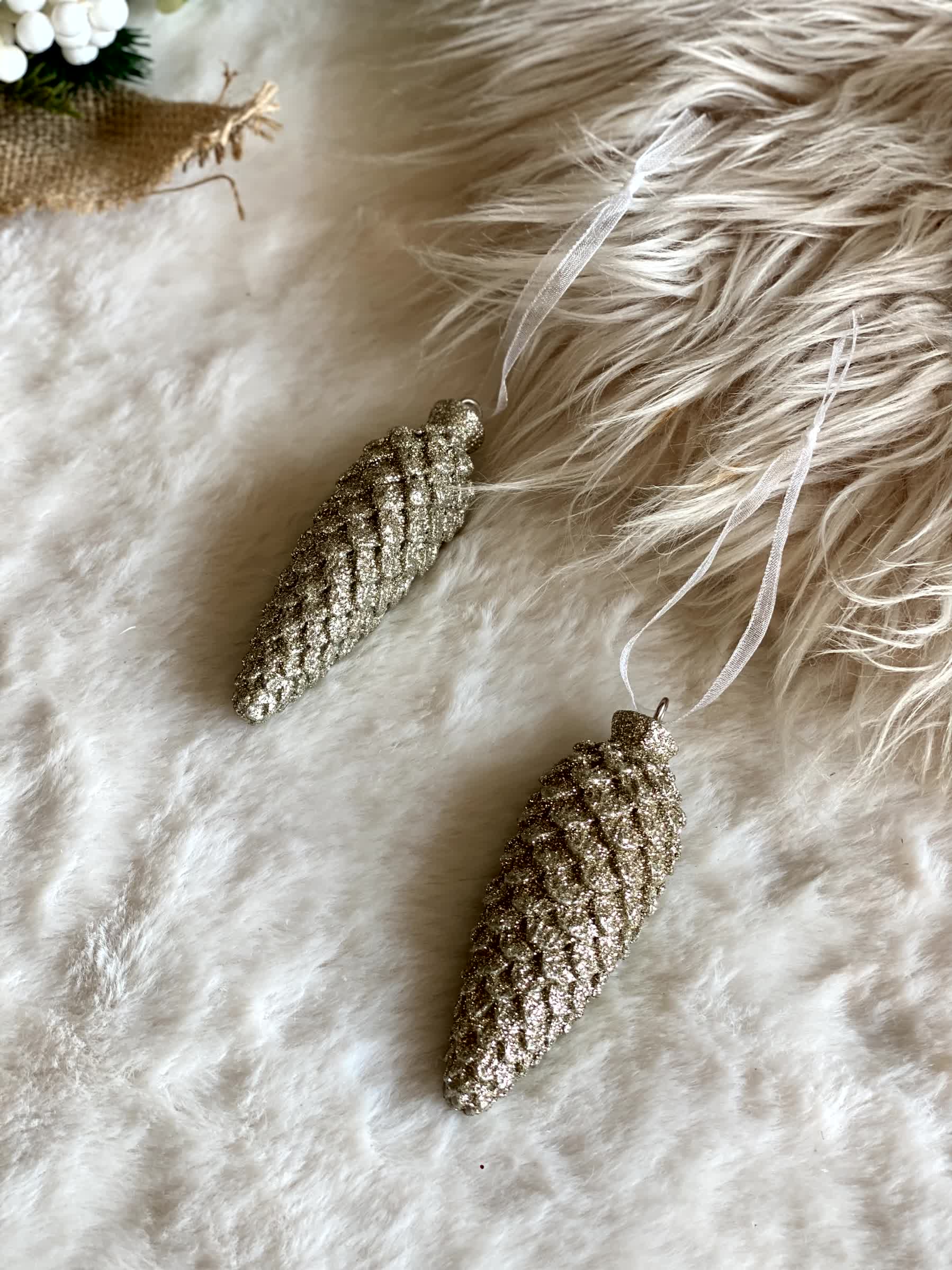 Christmas Acorn Hanging - Set of 2 – Mason Home